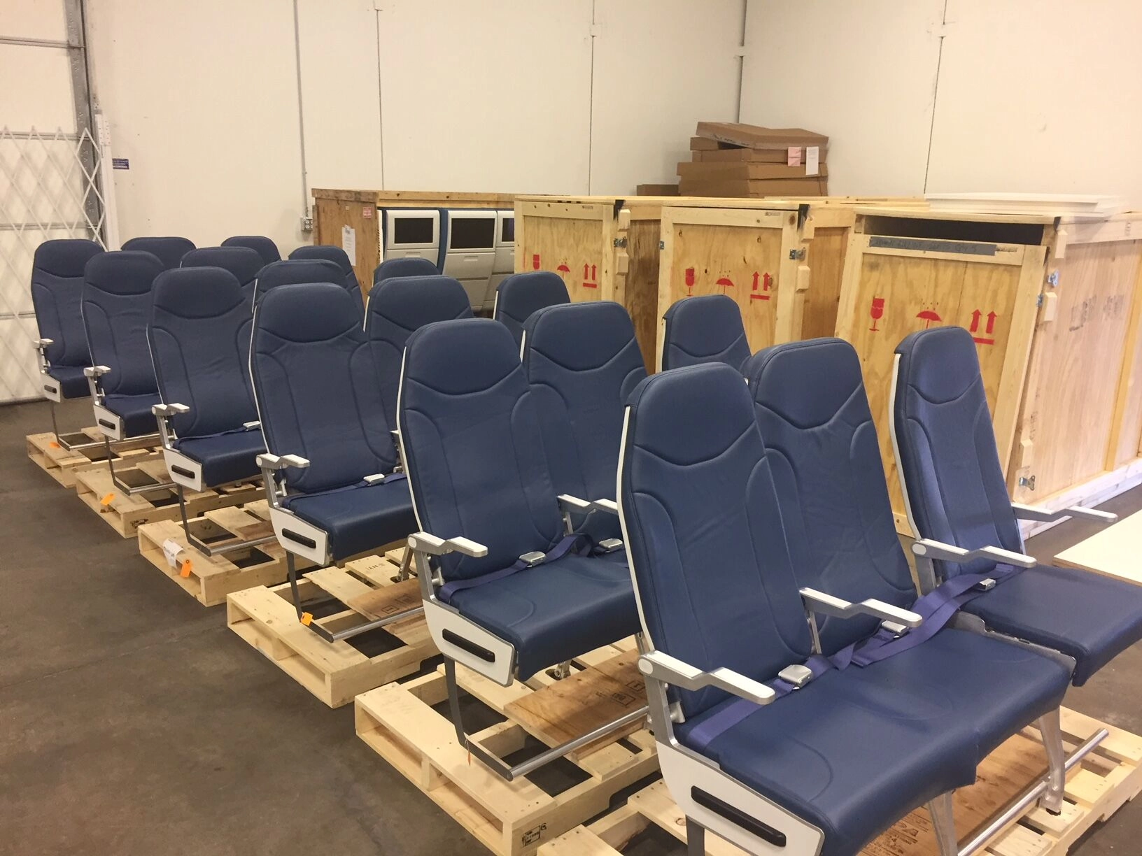 Air Peace's staggeringly cool new E195-E2 business class seat | PaxEx.Aero