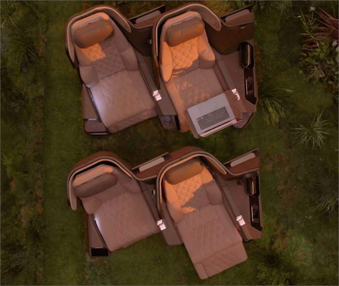 thompson-vantage-duo-overhead-capture | PaxEx.Aero