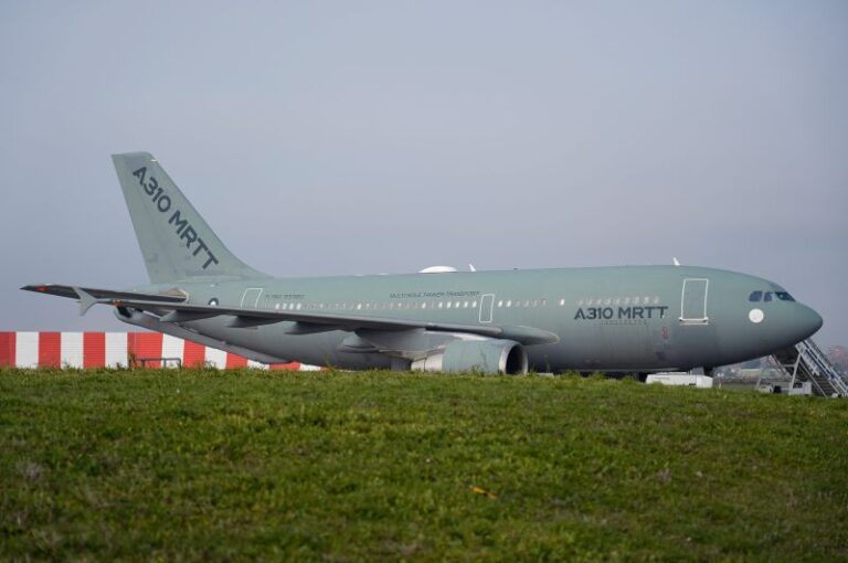 Get SAT gets airborne with Ku-band ESA | PaxEx.Aero