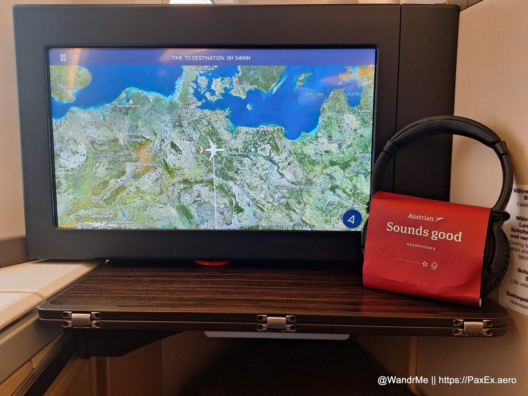 In flight: On board Austrian's first 787 | PaxEx.Aero